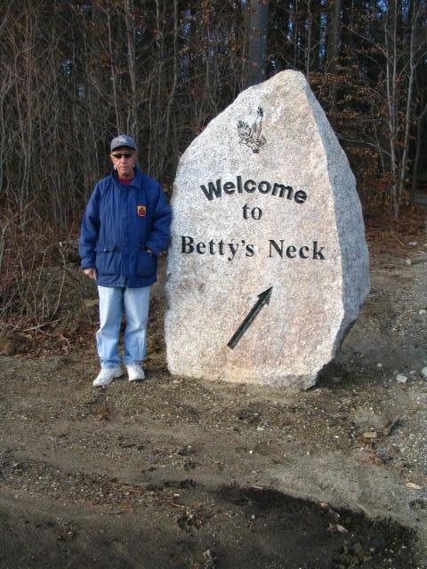 Historic Iroquois and Wabanaki Beadwork: August 2013