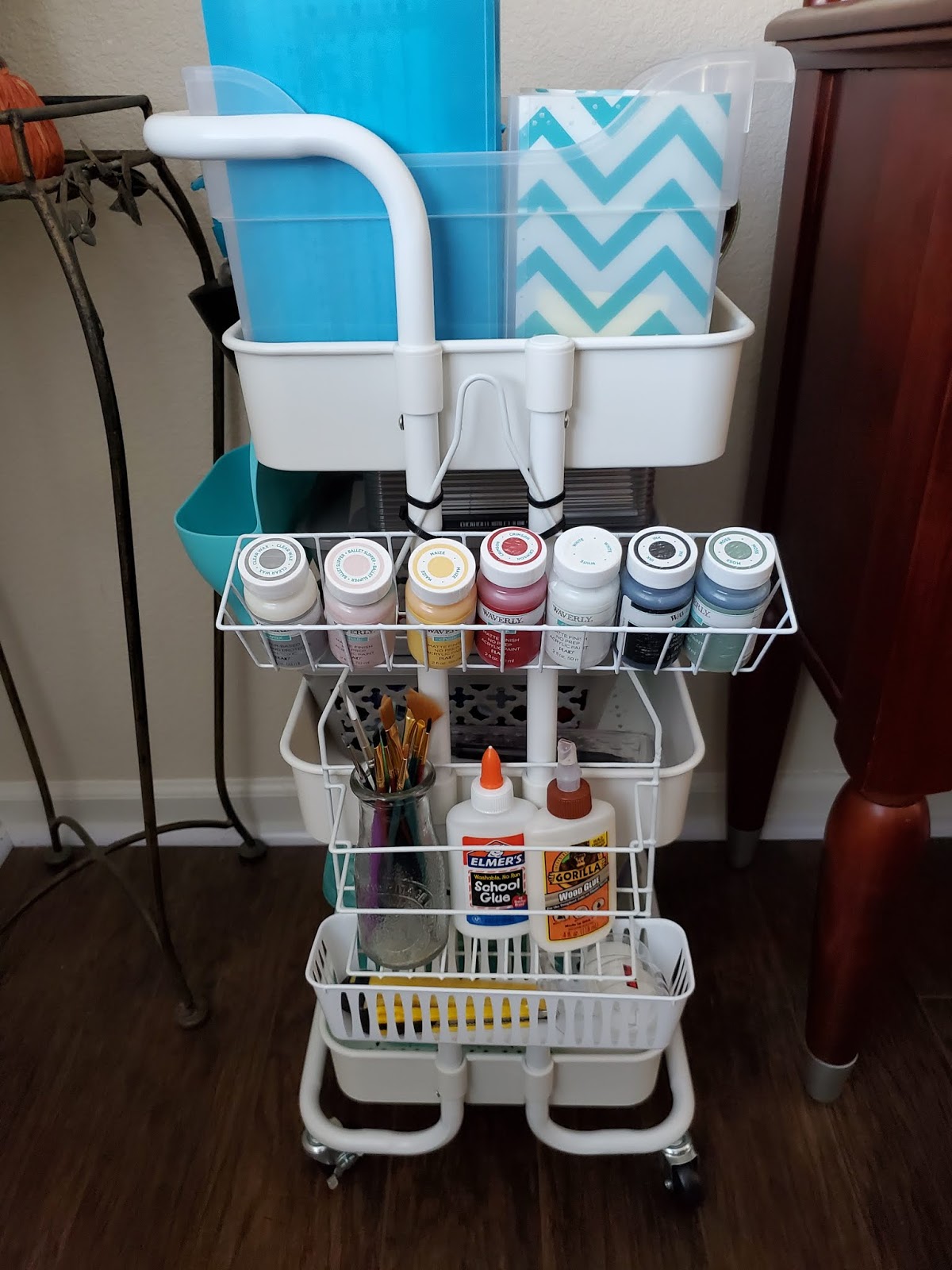 LifeDIYJosie: DOLLAR STORE ORGANIZATION: MULTIPURPOSE CRAFTING CART ...