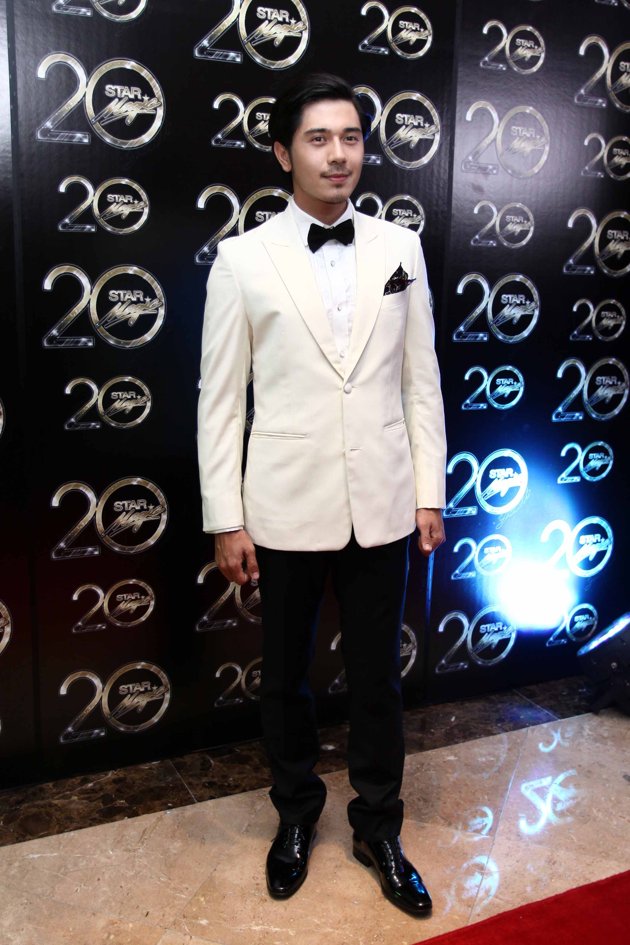 Star Magic Ball 2012 Top 10 (Male)
