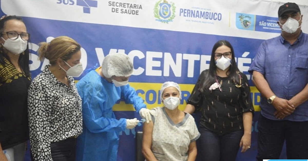 BLOG DO DJALMA LOPES: Profissionais de Saúde são vacinados contra Covid ...