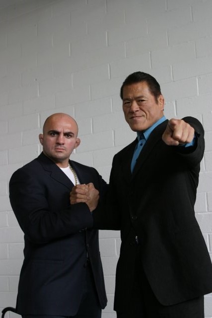 Mr-Kung-Fu: Wallid Ismail reata parceria com o ex-Senador japonês Antonio Inoki