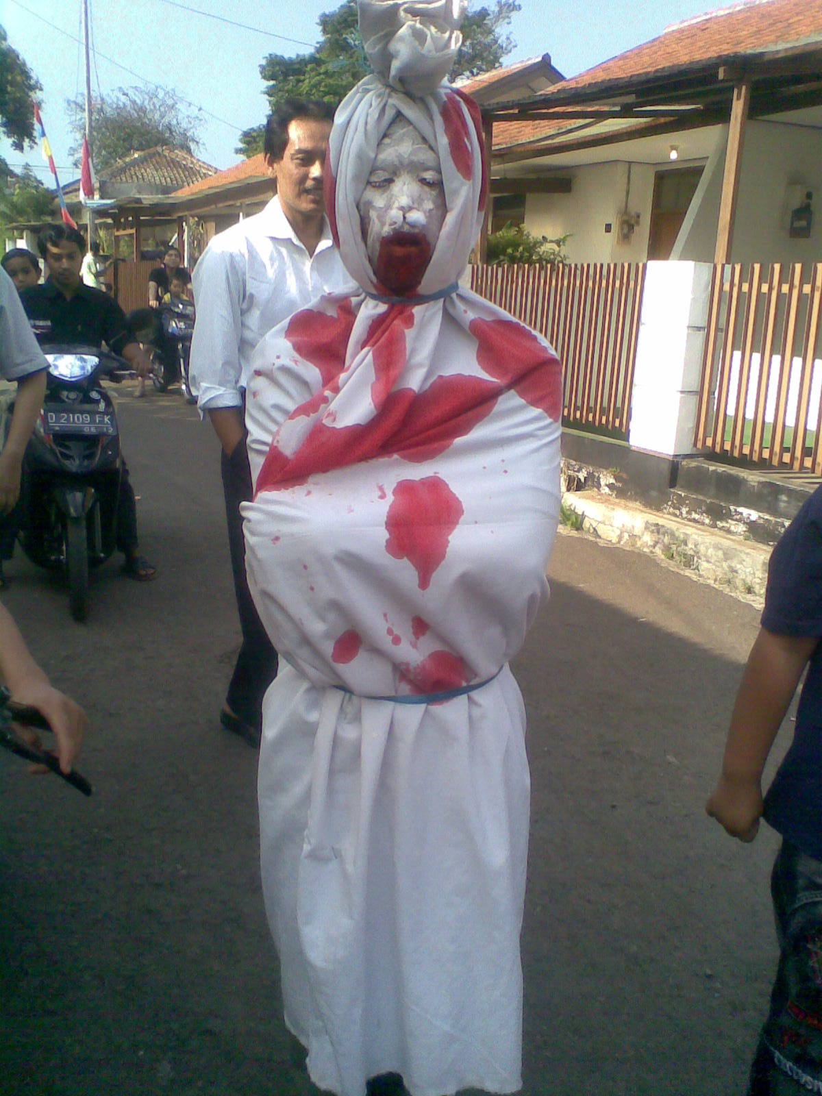 31+ Gaya Terbaru Foto Lucu Pocong, Foto Lucu