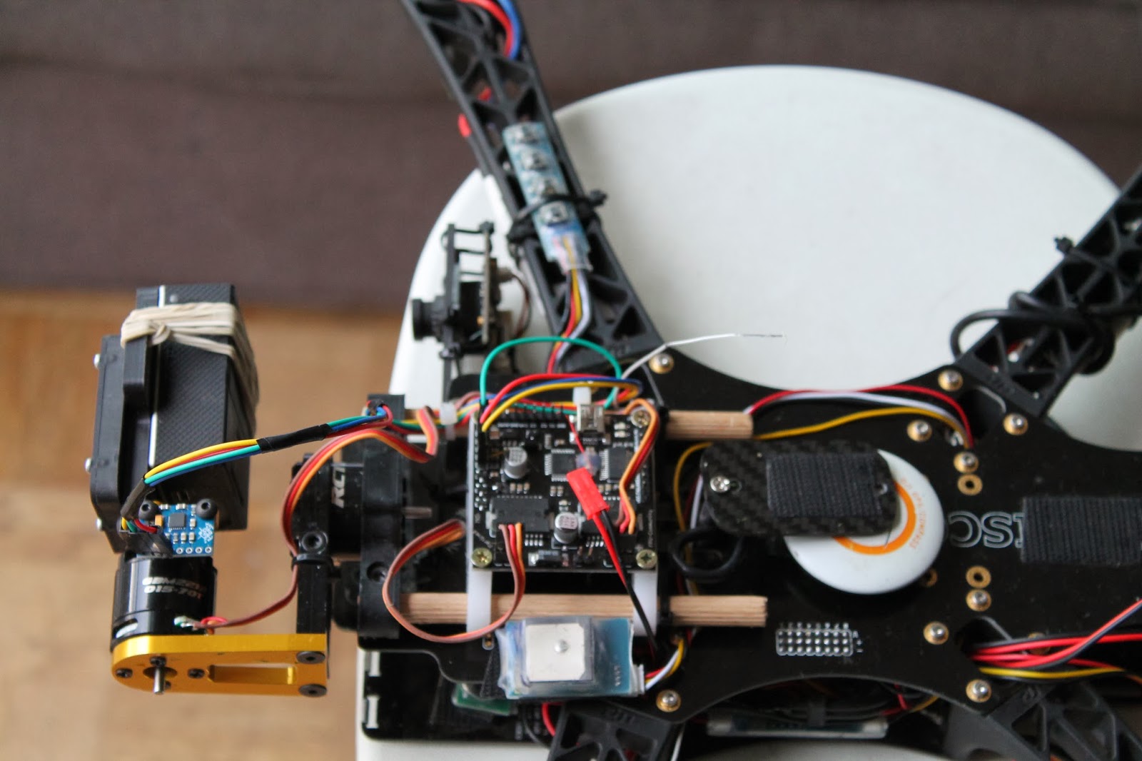 Drone MacFly: TBS Discovery Pro