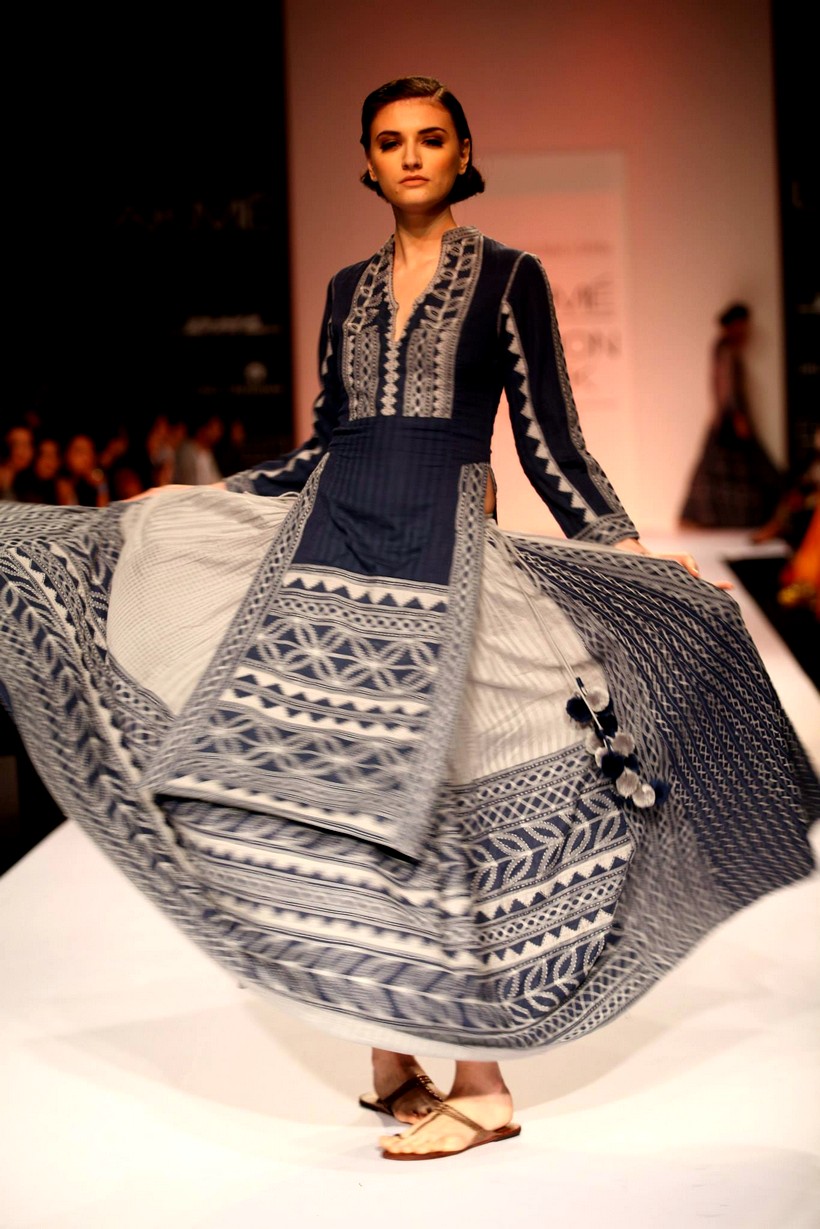 Lakme Fashion Show Winter / Festive 2013 Day-5 | Indian DesignerFashion ...