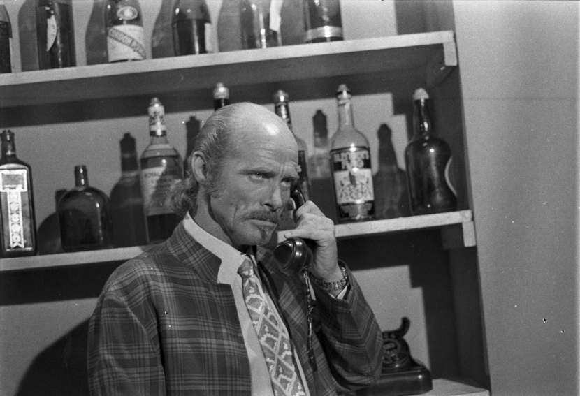 Astros em Revista: DARY REIS COADJUVANTE DE OURO