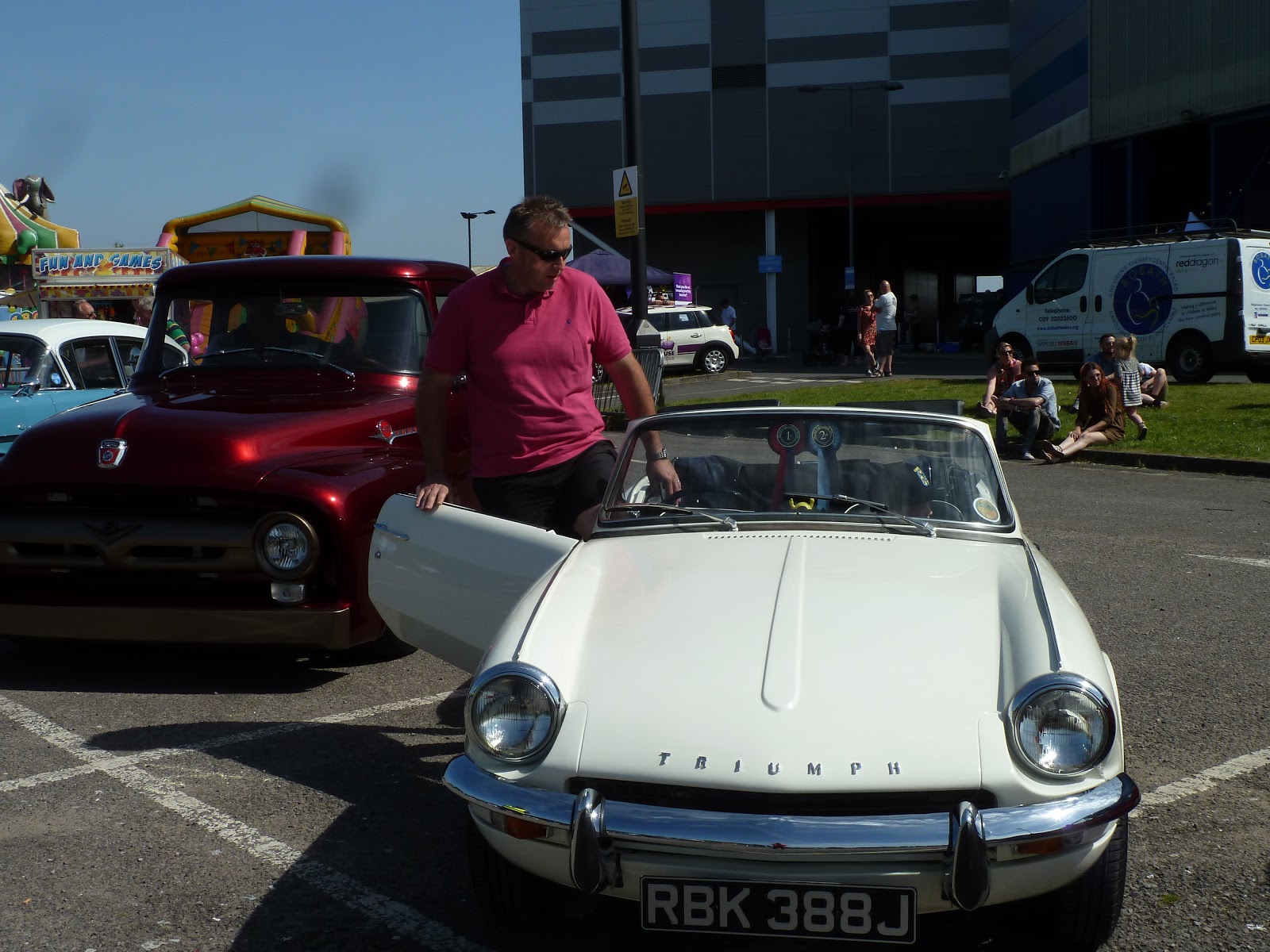 South Wales Classic Car Club : Classics in Cardiff 2018