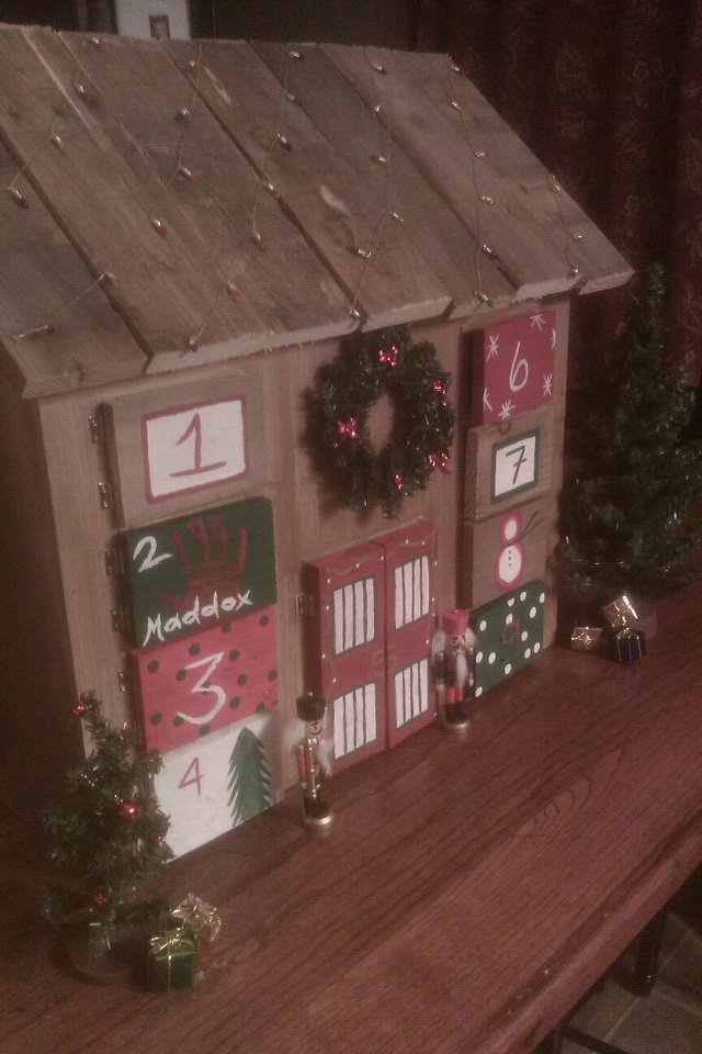 The Mommy Calling: Family of Traditions...The Start of our Advent