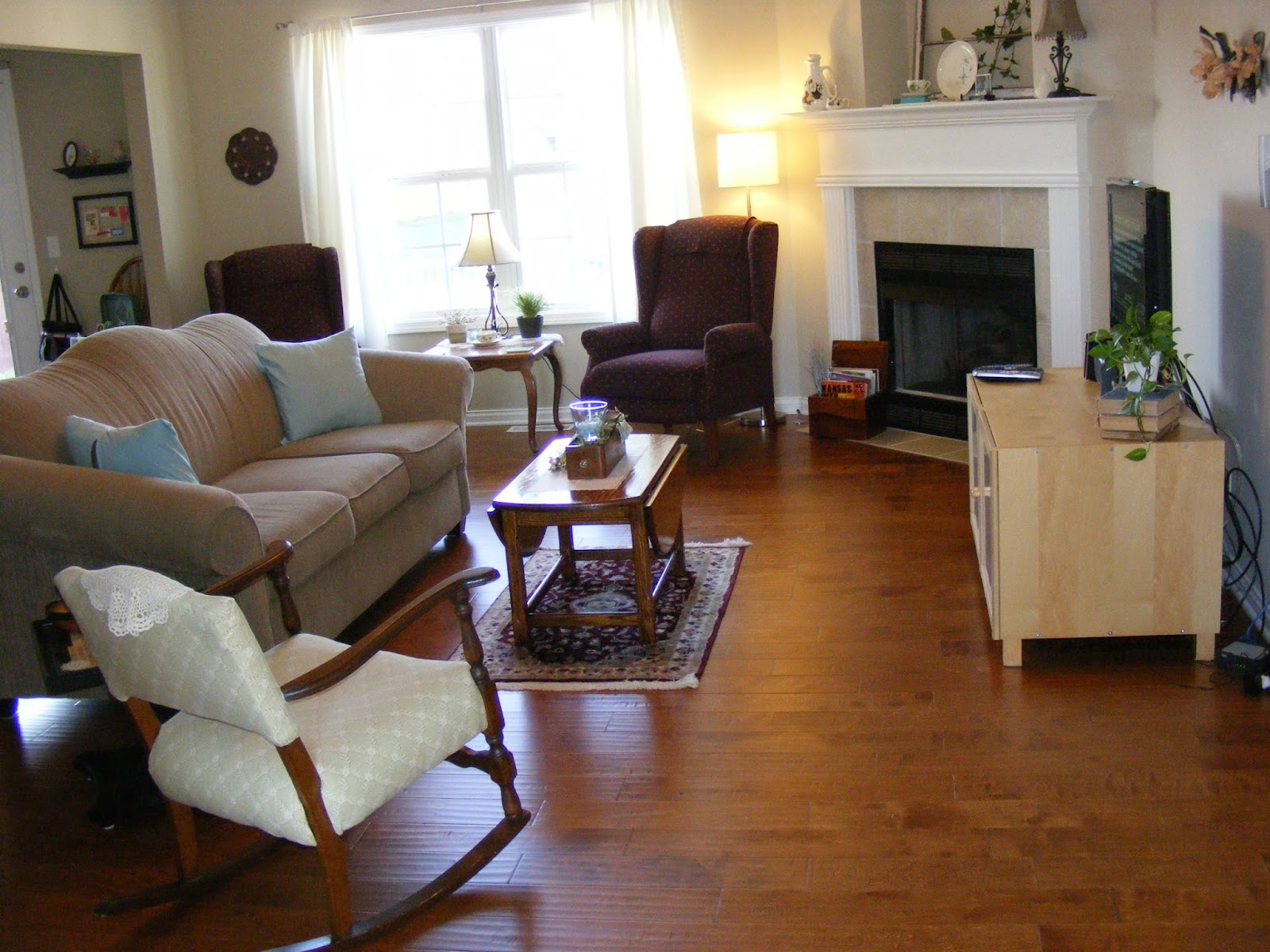 Simple Things, Sweet Life: September...Mantles, Groupings, and Flowers