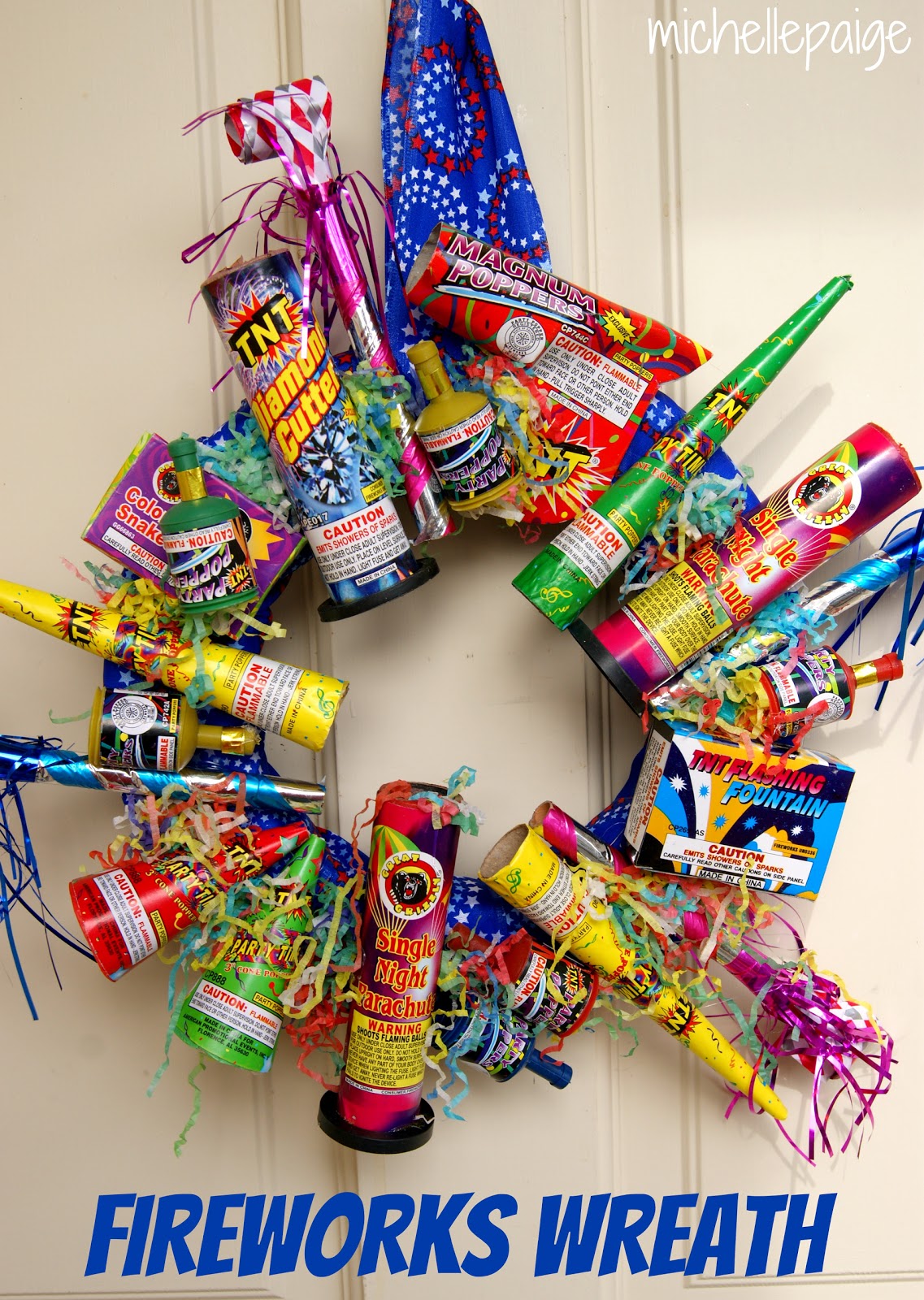 michelle paige blogs: Fireworks Wreath