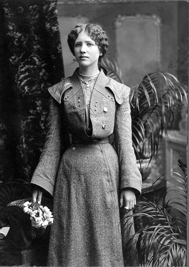 Stunning Photos of Stylish Girls That You Won't Believe They Came From ...