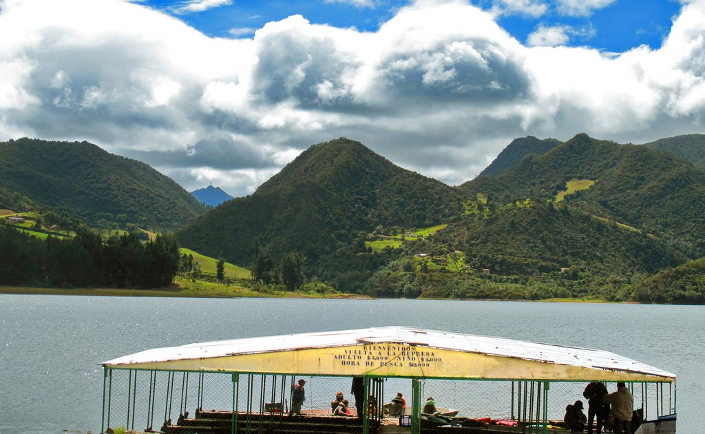 REPRESA DEL NEUSA: EMBALSE DEL NEUSA