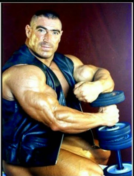 Worldwide Bodybuilders: Italian superdaddy Costantino Polesel