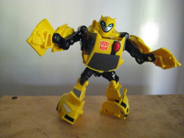 ChCse's blog: Toy Review: Transformers Animated Activator Bumblebee