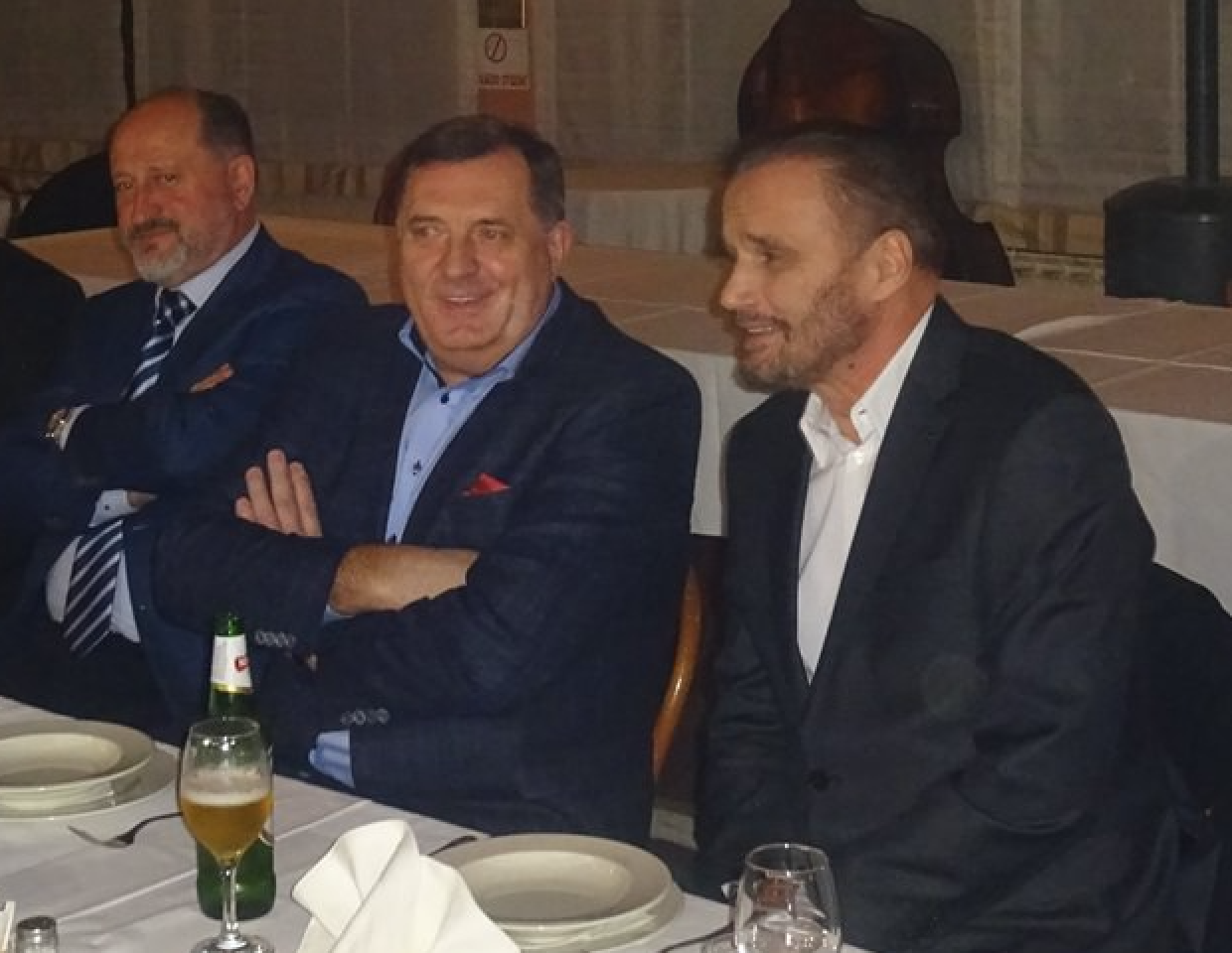 Slobodan Vasković - Sa druge strane...: Veljko Vukelić, premijer iz ...