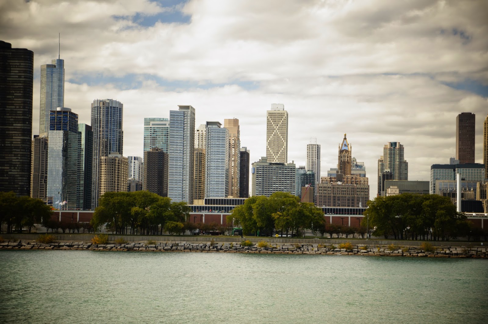 51 Chicago buildings royalty free pictures without watermark