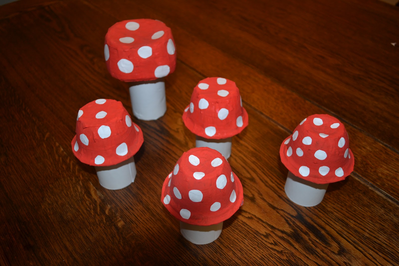 Cold Tea and Smelly Nappies!: Making Mini Toadstools
