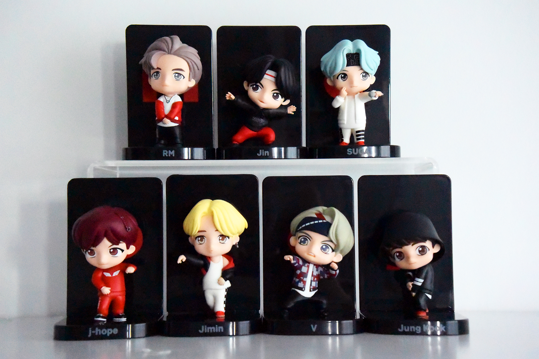 Unboxing: BTS TinyTAN "MIC Drop" Figures | CIRCUITS OF FEVER