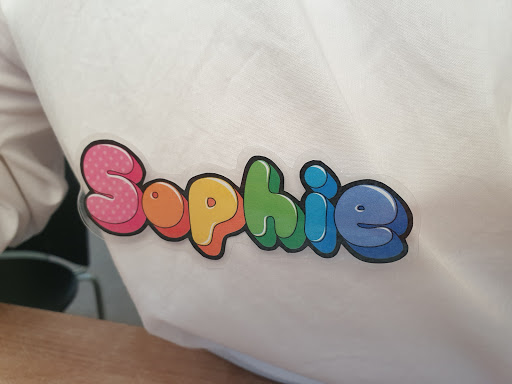 Make a name tag with POP font.(Name tag of English)