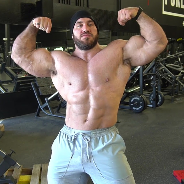 Muscle Lover: Canadian muscle beast - IFBB Pro bodybuilder Antoine Vaillant
