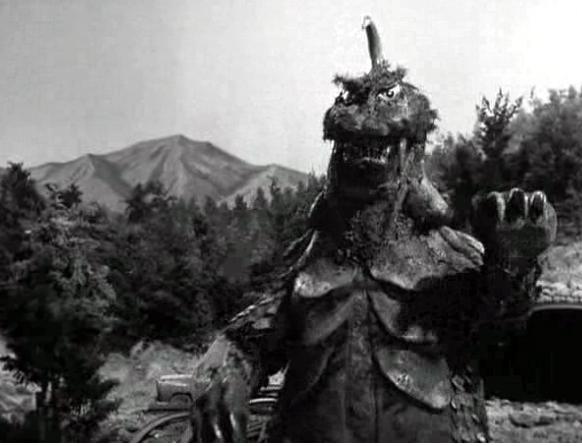 Bloody Pit of Rod: Ultra Q Monsters!