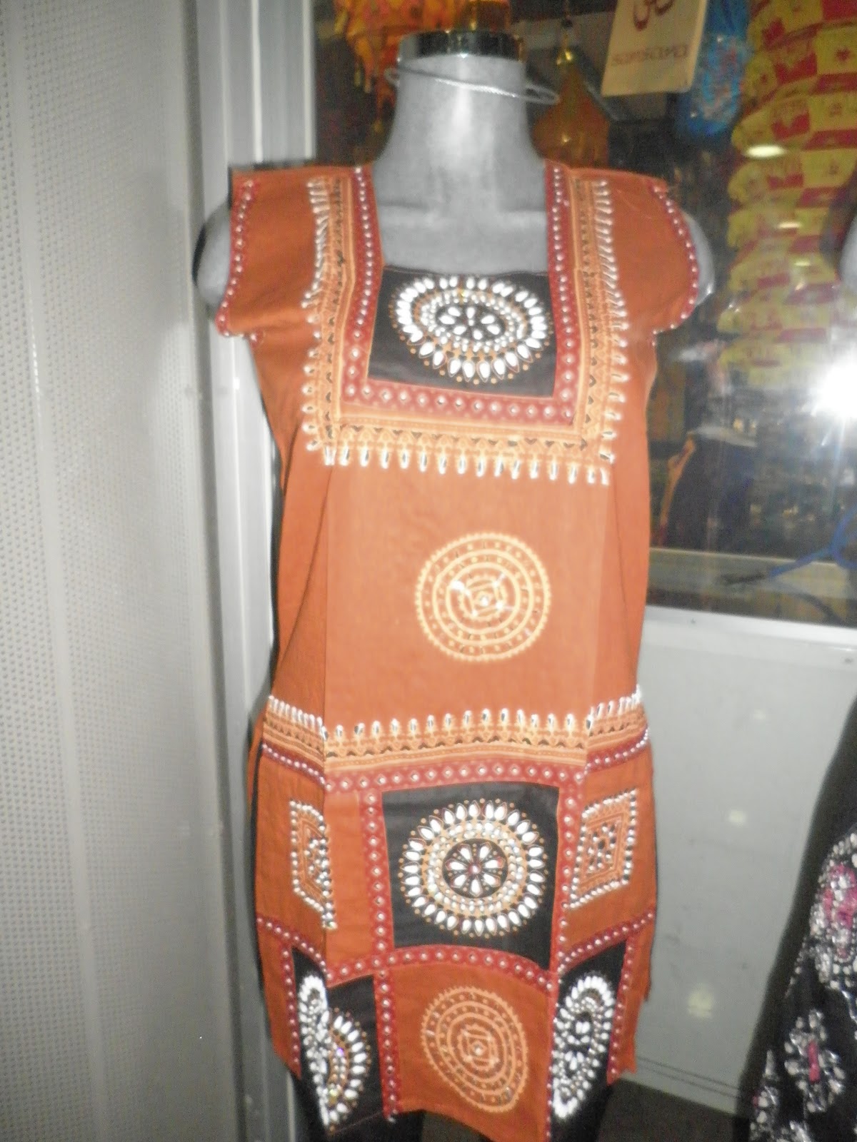 Ropa Y Artesania de la India: MODA HINDU, ROPA INDU, TIENDA INDU, BAZAR ...