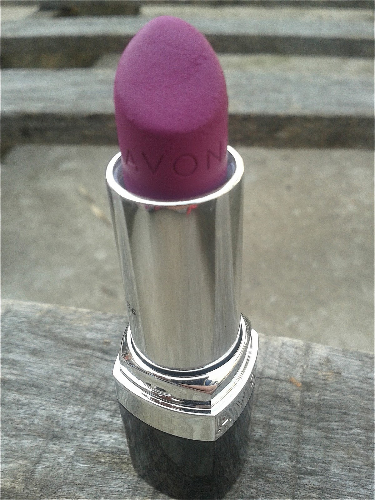 Labiales Ultra Mate de Avon - Dai Makeup