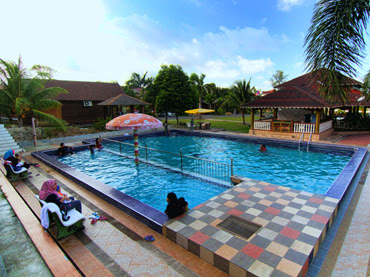 Xploring Johor: Air Papan Beach Resort - Mersing