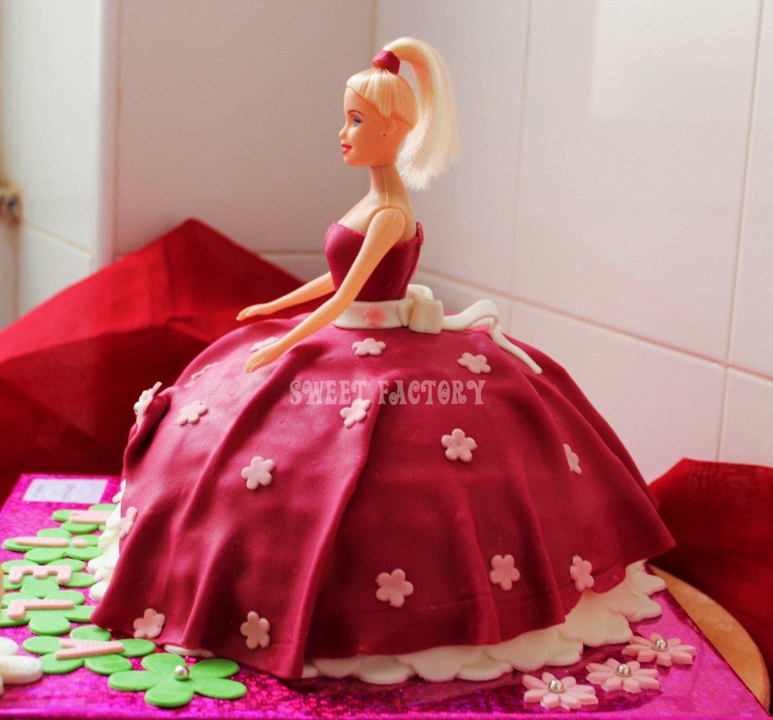 Sweet factory: Tarta Barbie para Daniela