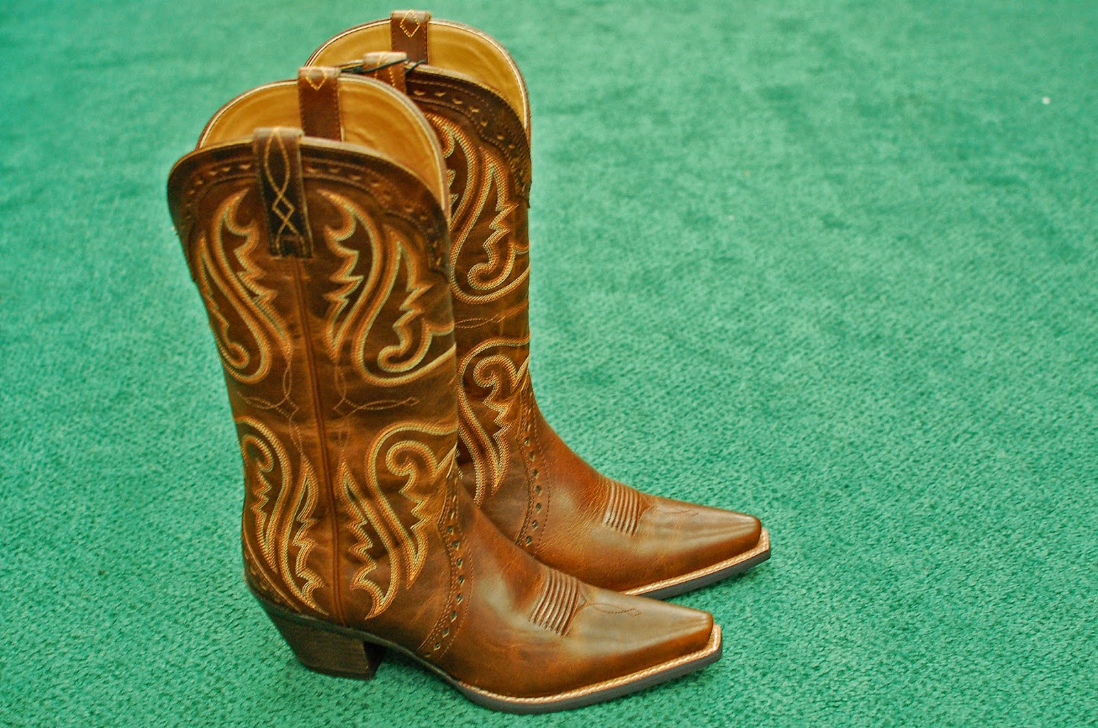 Cha Cha Living: Cowboy Boot Basics - Part 1