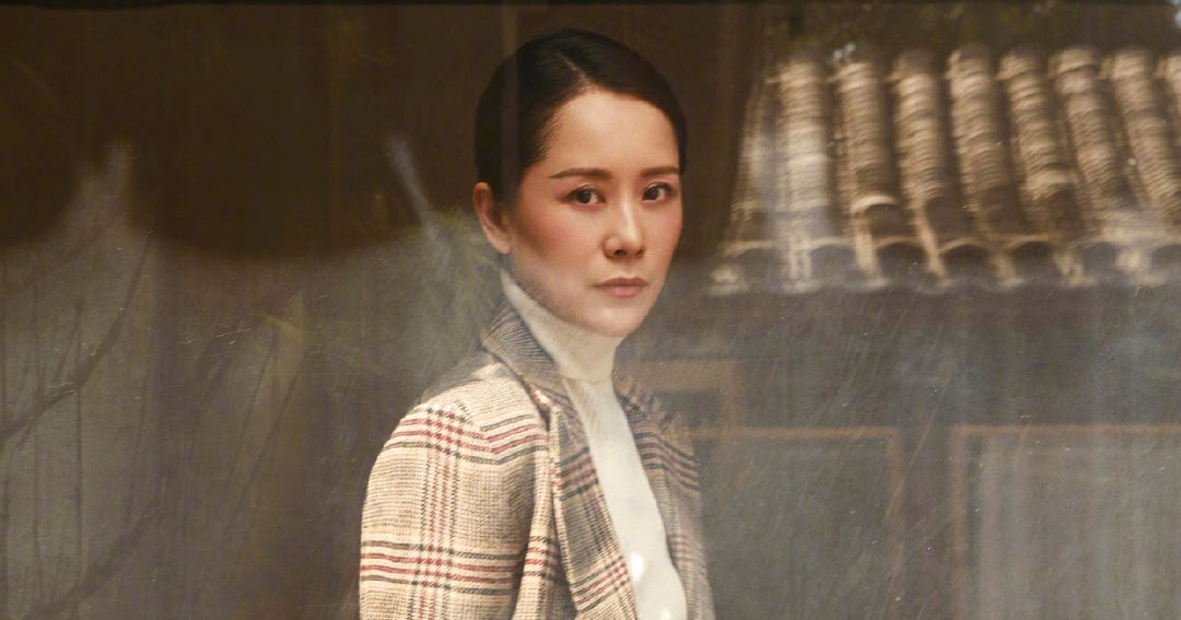 China Entertainment News: Hai Qing poses for photo shoot