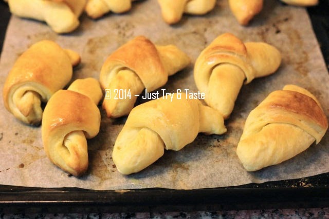 Obsesi Roti 37 - Crescent Roll - Si Roti Bulan Sabit nan Empuk | Just ...
