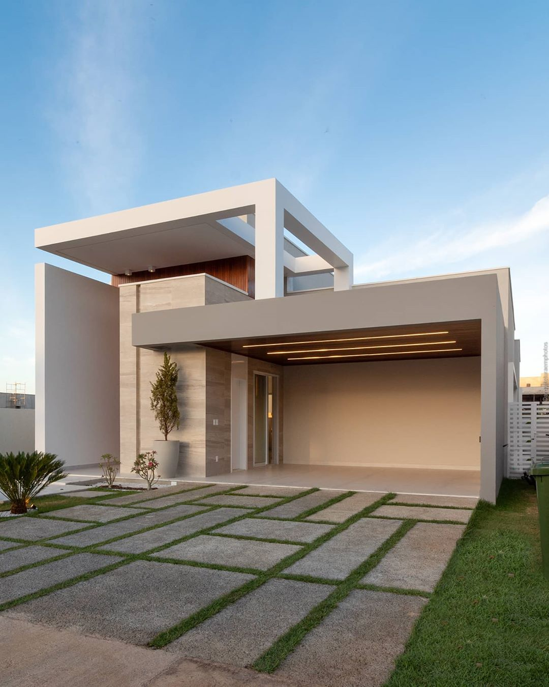Pé Direito Alto Fachada Pé Direito Alto Fachada
