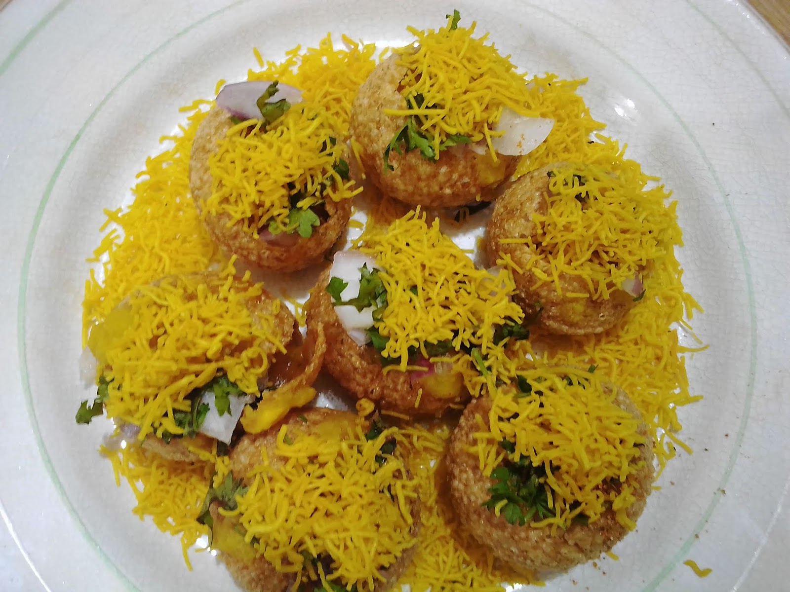 Sev puri
