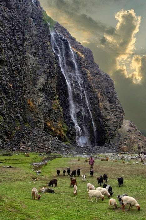 Manthuka Kharmang Baltistan, Pakistan | Beauty and Fashion lover