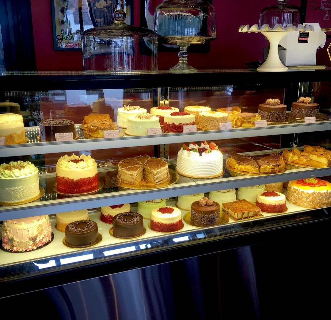 Sara Sofea Cakes | Life Is Beautiful