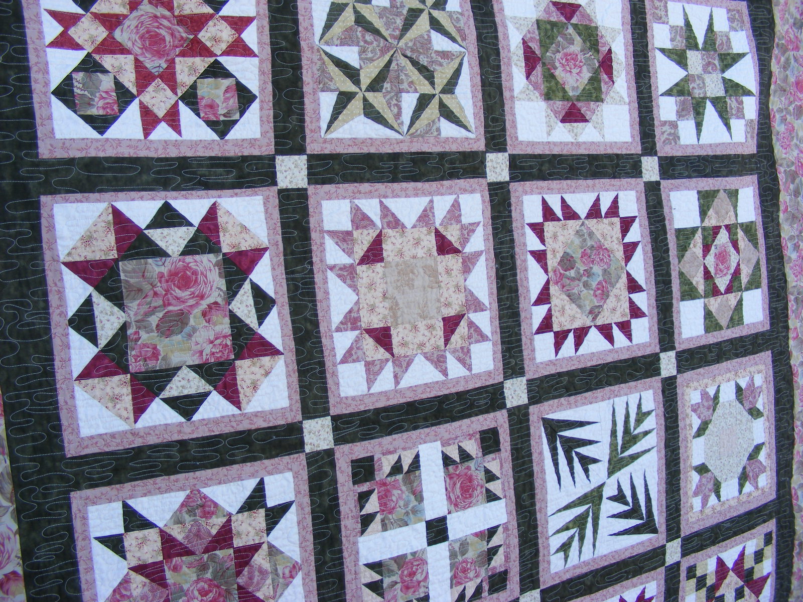 TIA CURTIS QUILTS: Women of the Bible Quilt Sampler