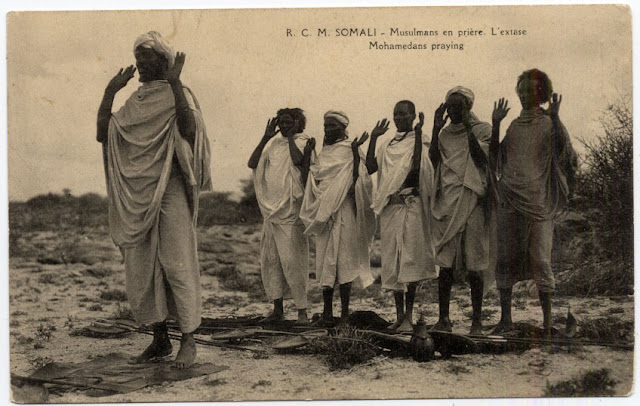 abu dervish: Ancient Artifact Review 93 : Antique Somalia Prayer Mat ...