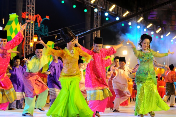 CitraWarna 2017 @ The Sunrise, The Green and The Echo Within - Wendy ...