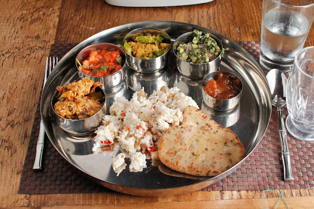 The Colors Of Indian Cooking: Winner, Winner, Indian Chicken Dinner!!