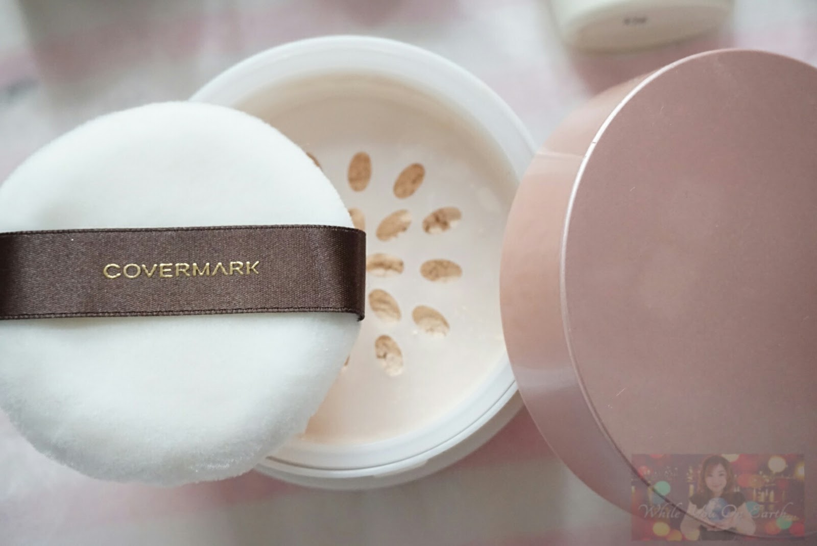 While you on earth..: COVERMARK Loose Powder