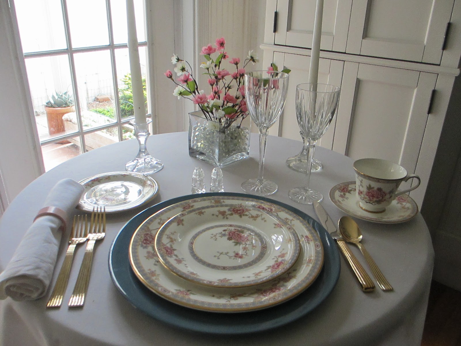 Table for One: Royal Doulton Canton Table for One