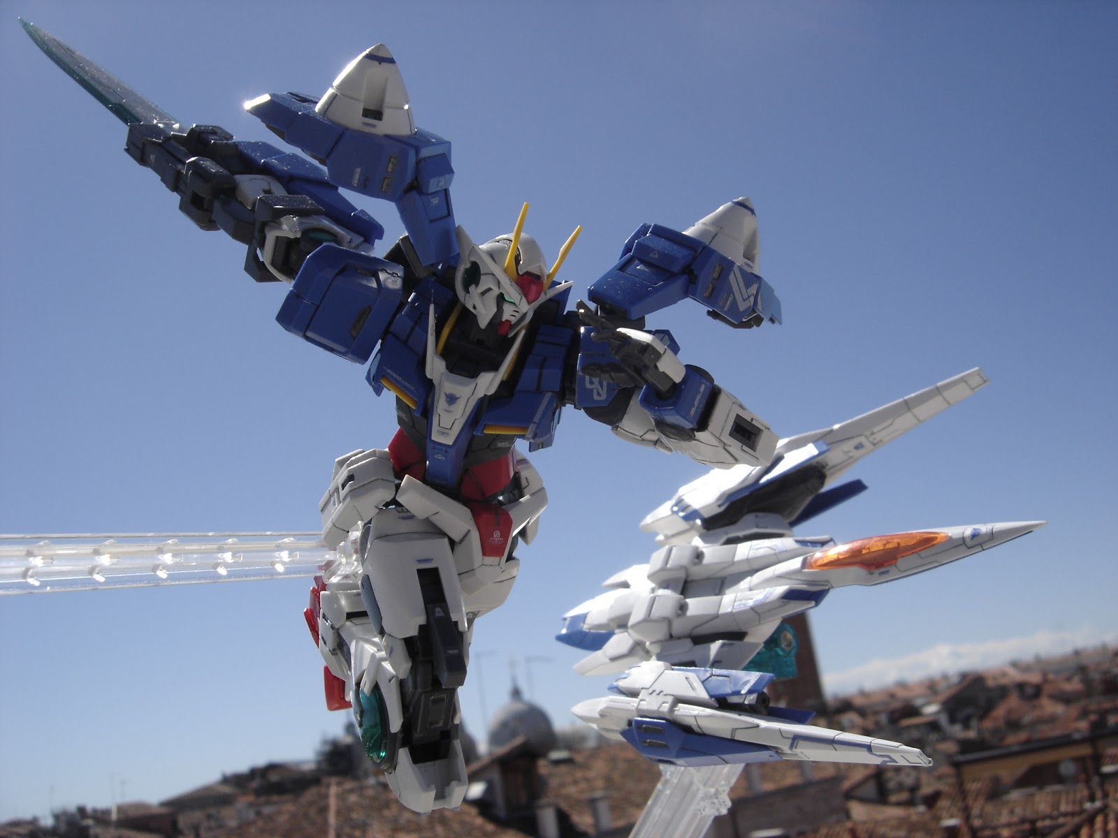 Lightning Ace's gundams: RG 1/144 00 RAISER