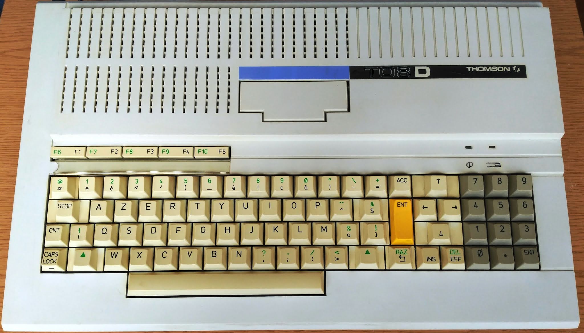 Retro Ordenadores Orty: Ordenadores Thomson y Olivetti PC128 (TO7, TO7 ...