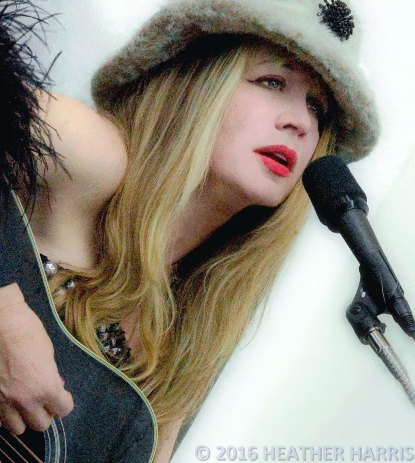 Fast Film: INGER LORRE LIVE at Pop Obscure Records 11.18.16