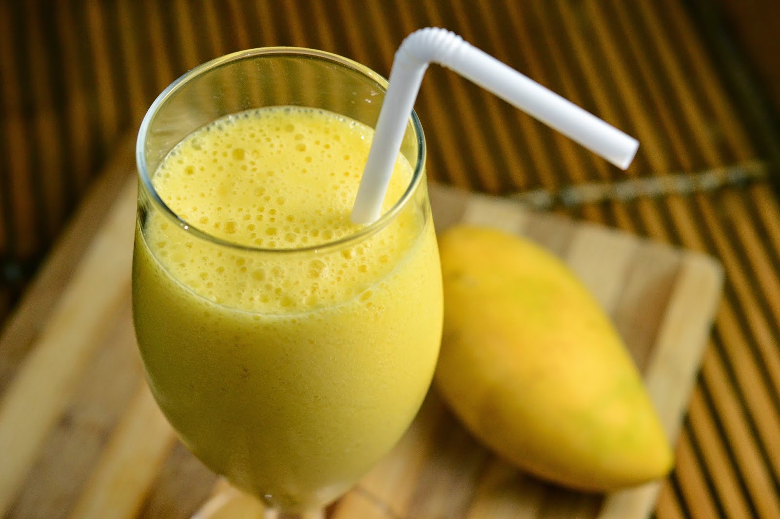 Indian Delight: MANGO SHAKE