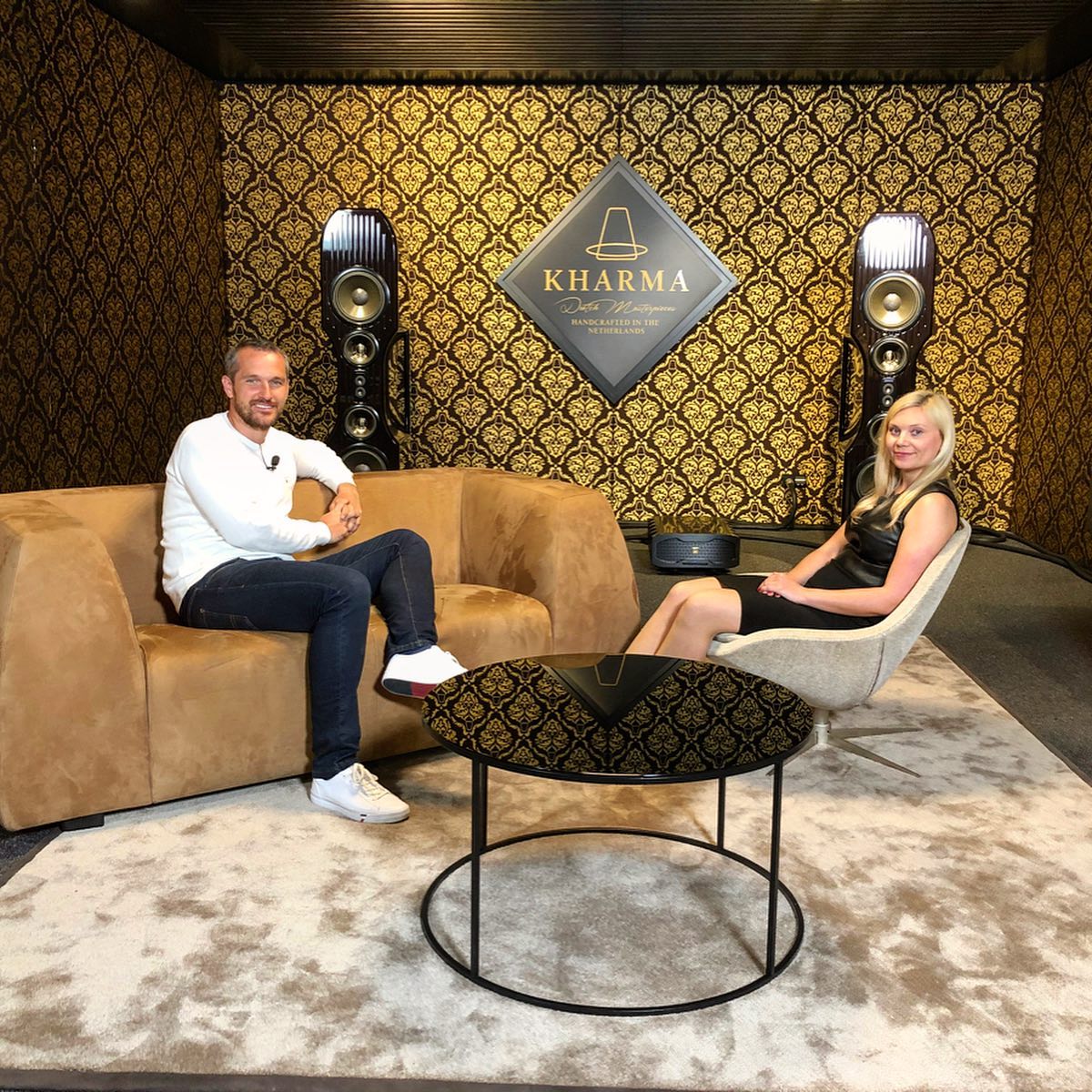 Kharma dedicated listening room at Voix – M & S | Ultimate High-Fidelity