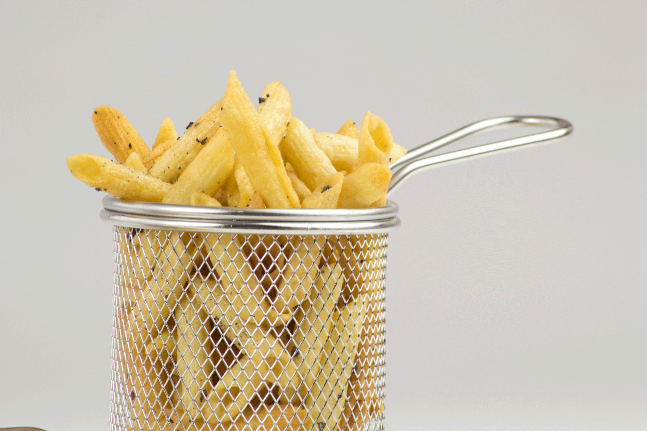 Las cosas de Cósima: PASTA FRITA Y ESPECIADA - Un original aperitivo