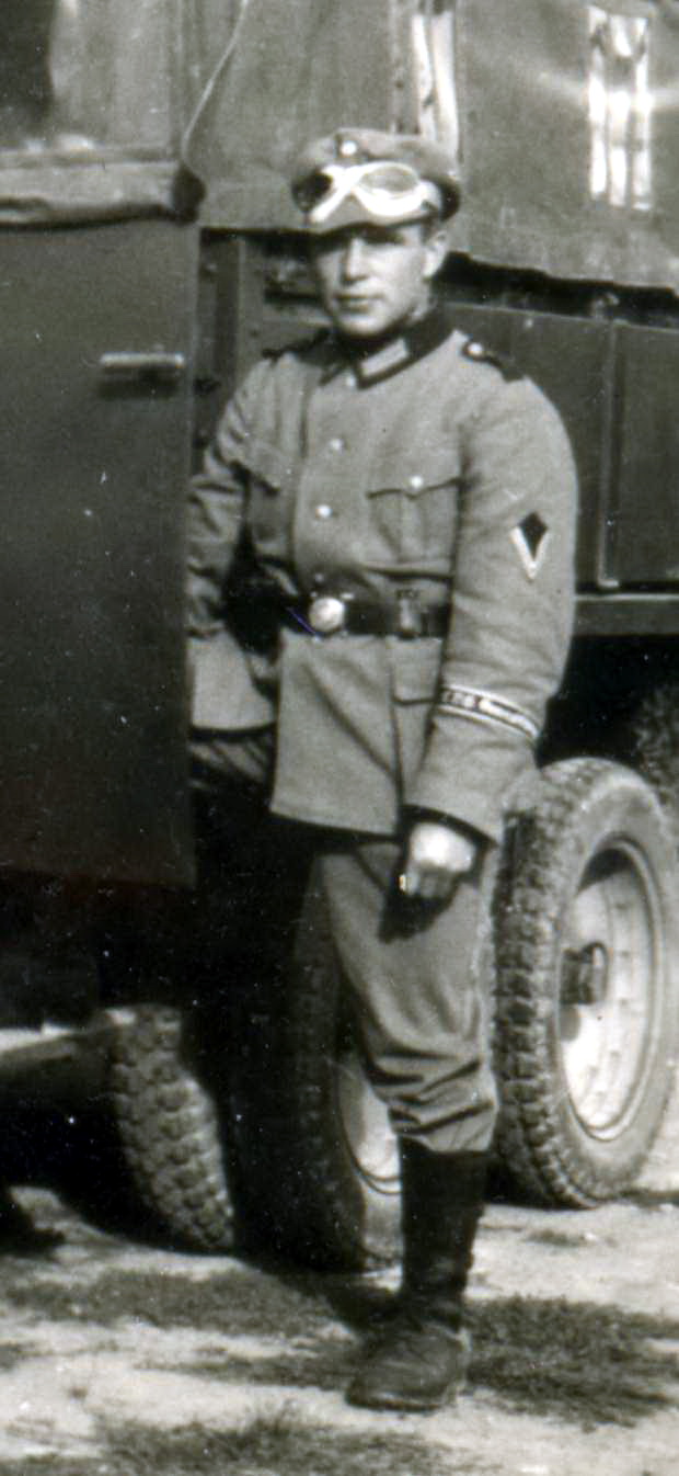 NAZI JERMAN: Foto Fallschirm-Panzer-Division 1 Hermann Göring (HG)