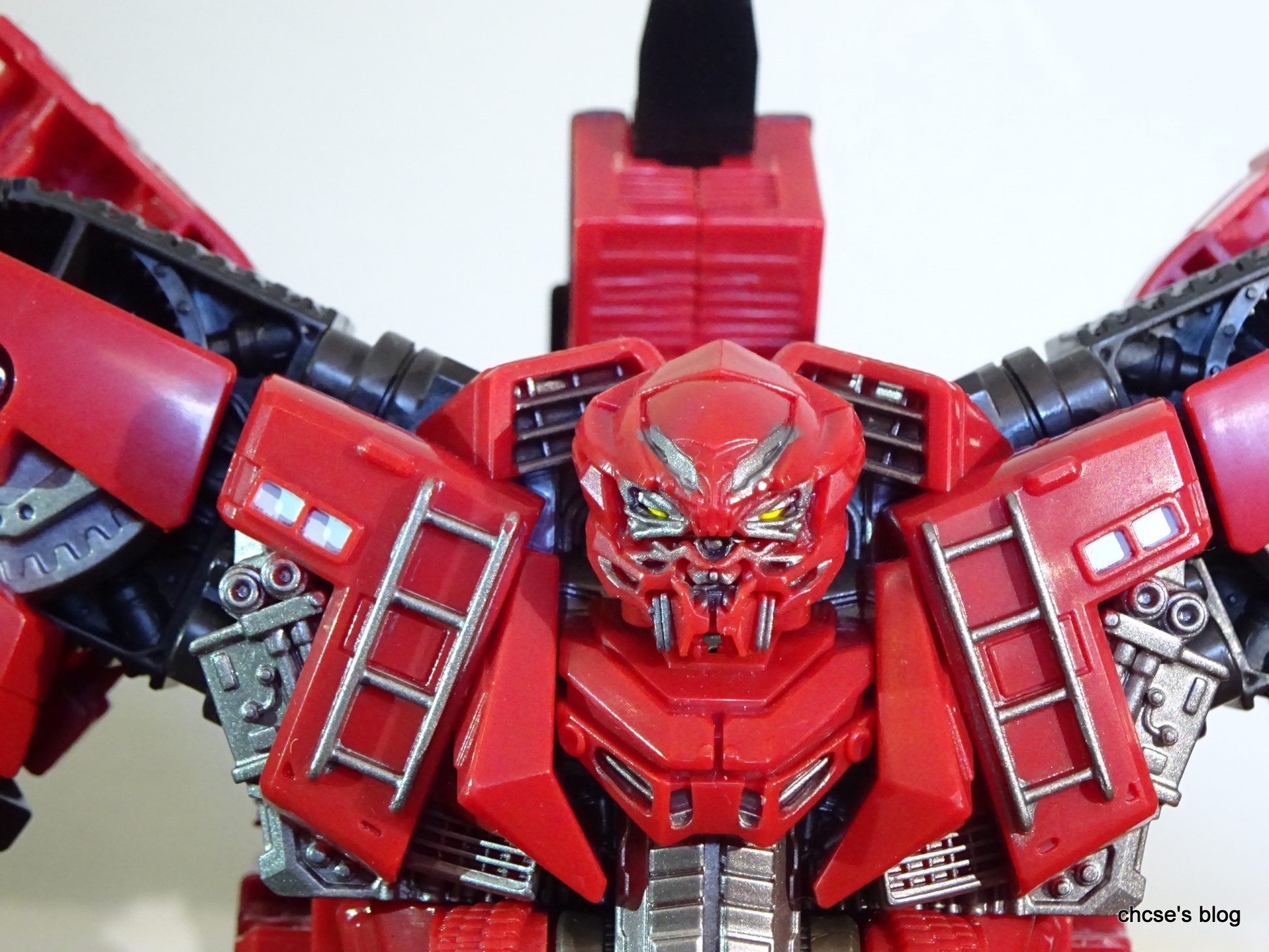 ChCse's blog: Toy Review: Transformers Generations Studio Series ...