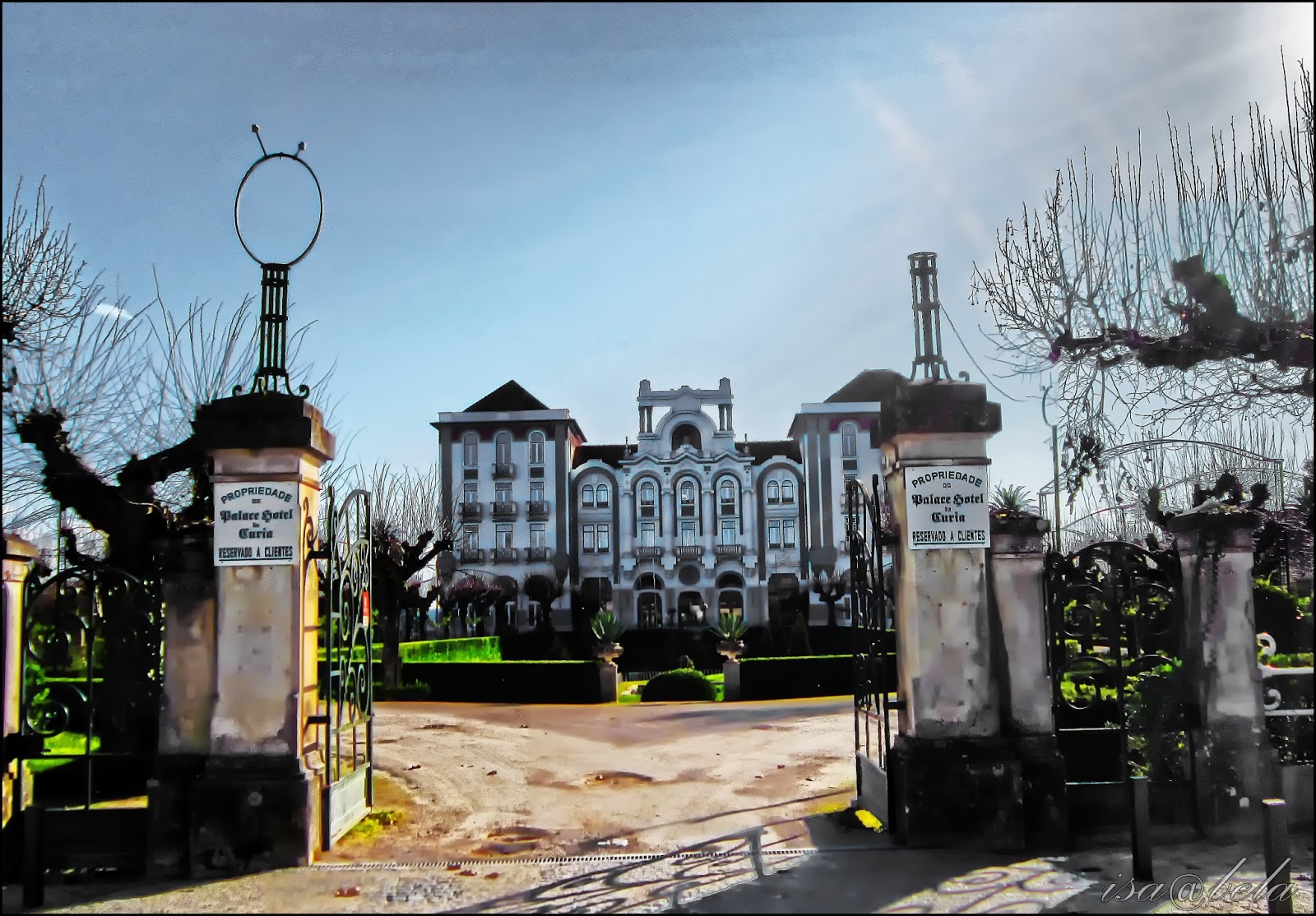 UM PIGO DE LUZ: Exterior do Palace Hotel da Curia / Anadia